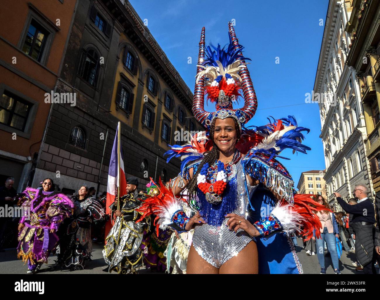 Carnivalesque costumes hi-res stock photography and images - Alamy