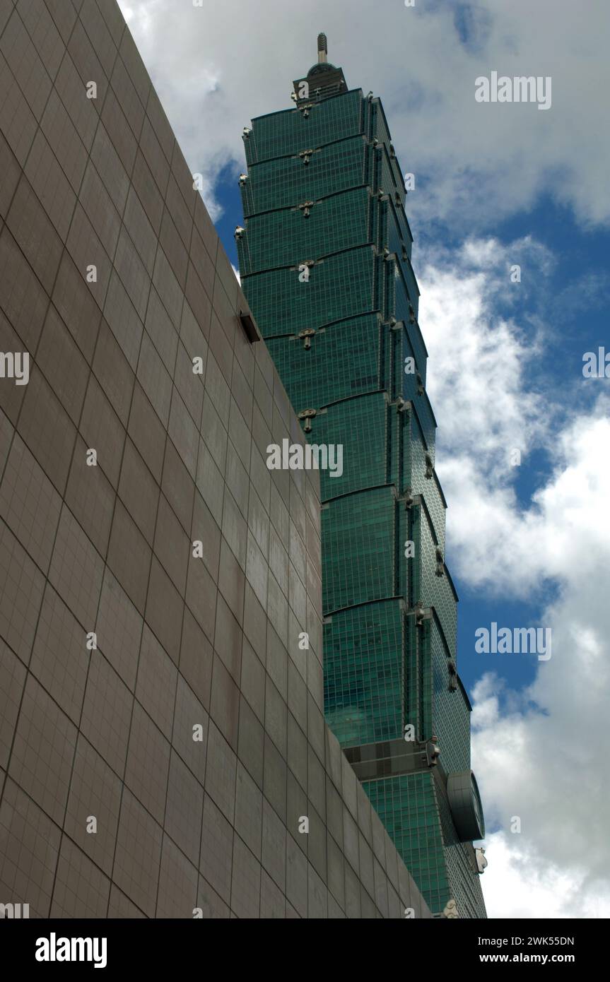 Taipei 101 tower, a view from the ground looking up, Taipei, Taiwan ...