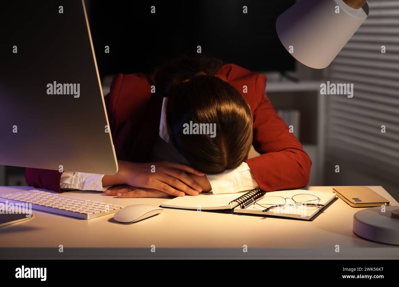 Overworked secretary in office hi-res stock photography and images - Alamy