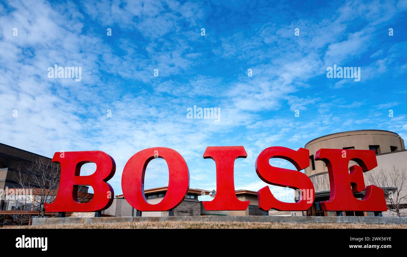 Iconic red blue sign hi-res stock photography and images - Alamy