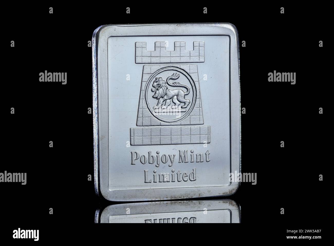 Pobjoy silver ingot hi-res stock photography and images - Alamy