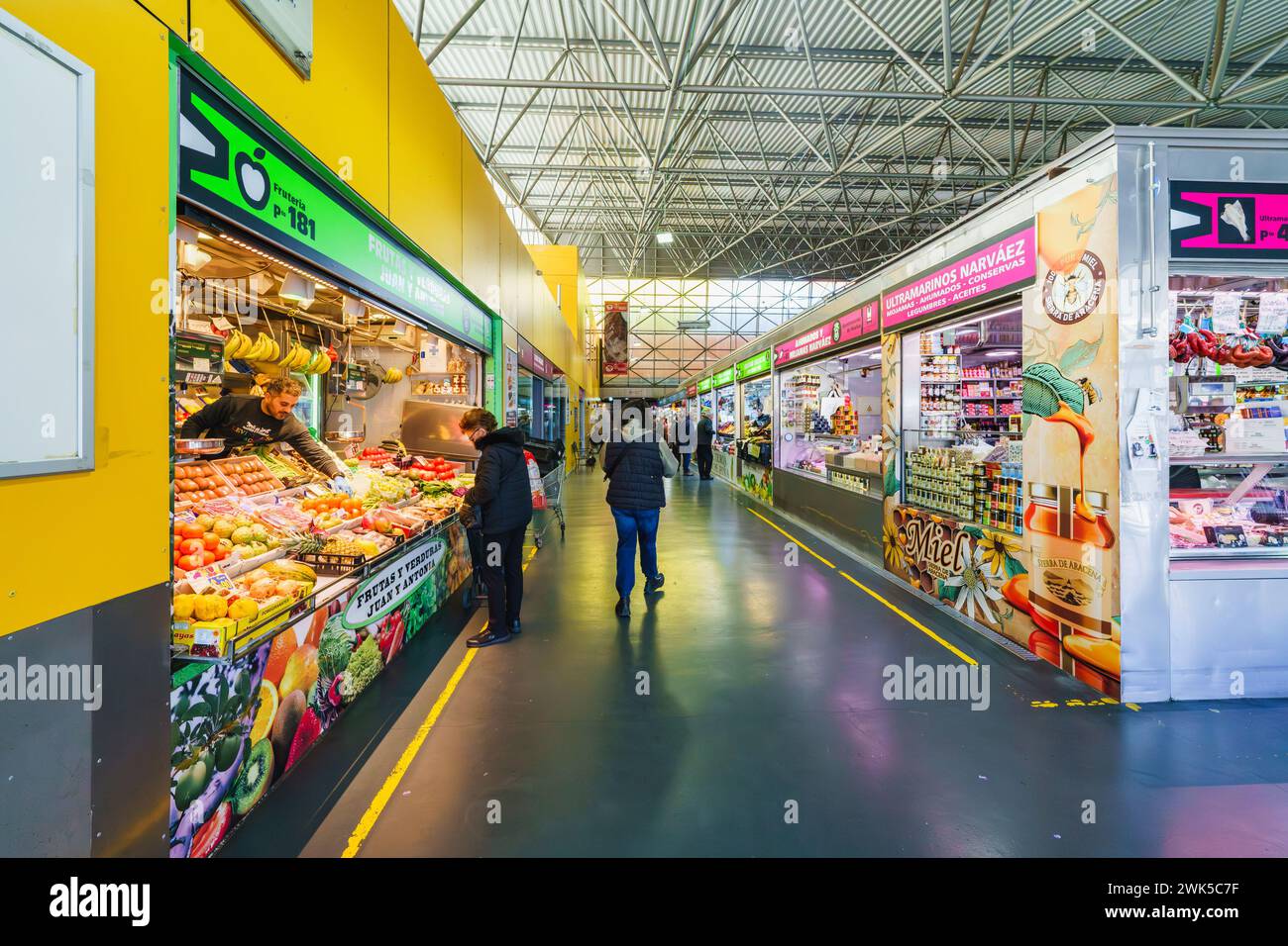 Abundance 2024 hi-res stock photography and images - Alamy