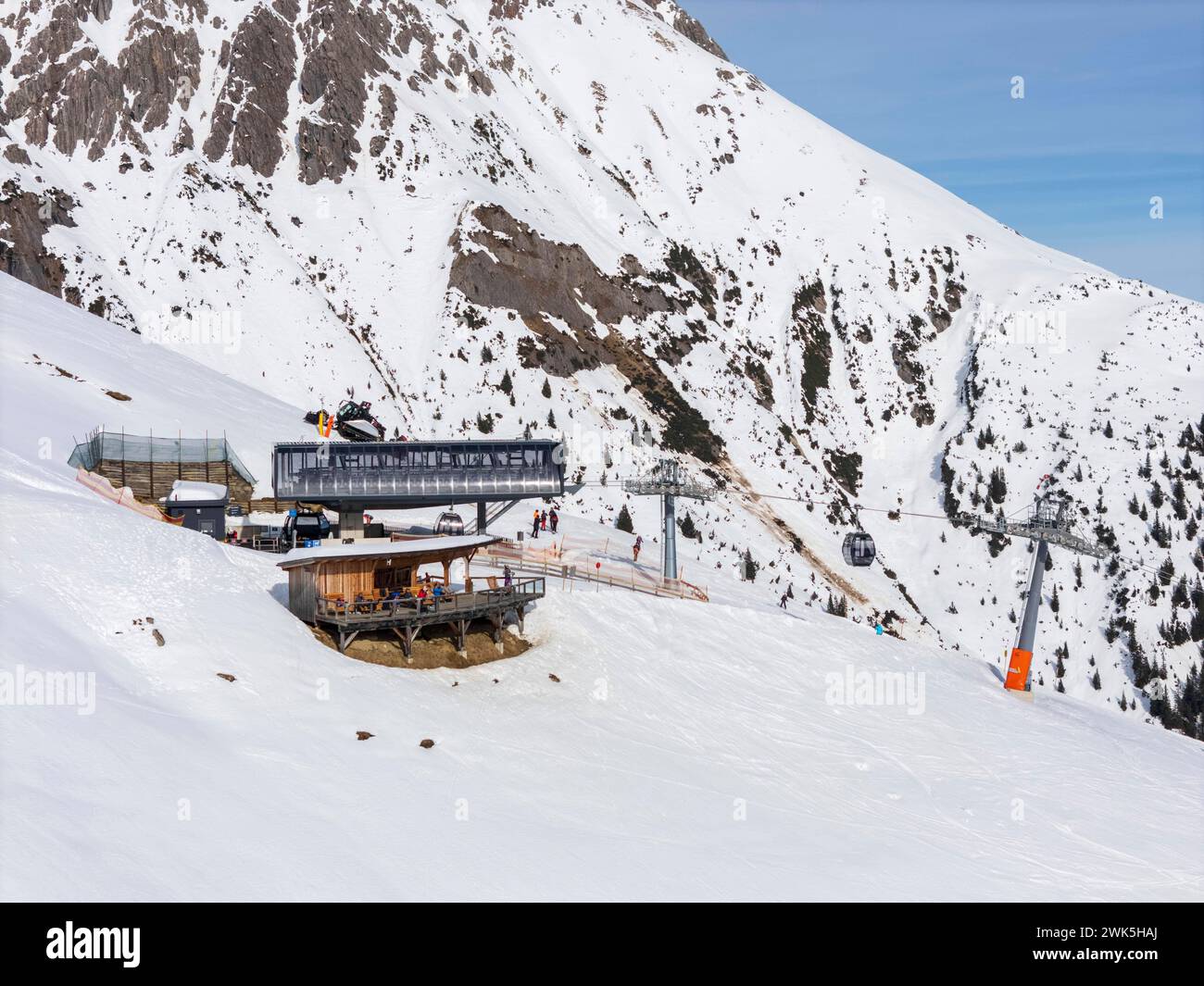 Hoch-Imst, Österreich. 18 Februar 2024. Bergstation Alpjoch des ...