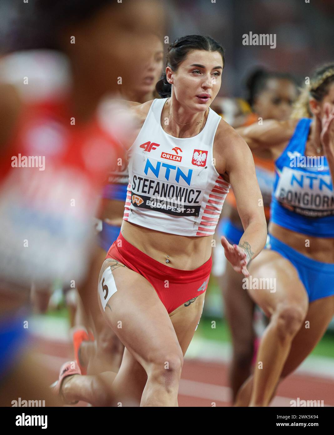 Magdalena STEFANOWICZ participating in the 4x100 meters relay at the ...
