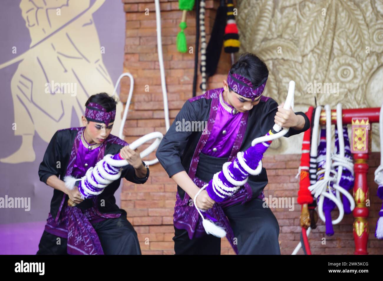 The performer pecut samandiman with batik cloth. The art of the ...