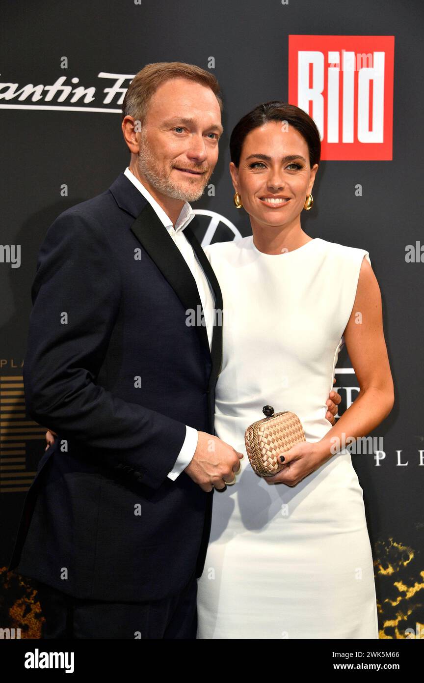 Christian Lindner mit Ehefrau Franca Lehfeldt bei der Place To B ...