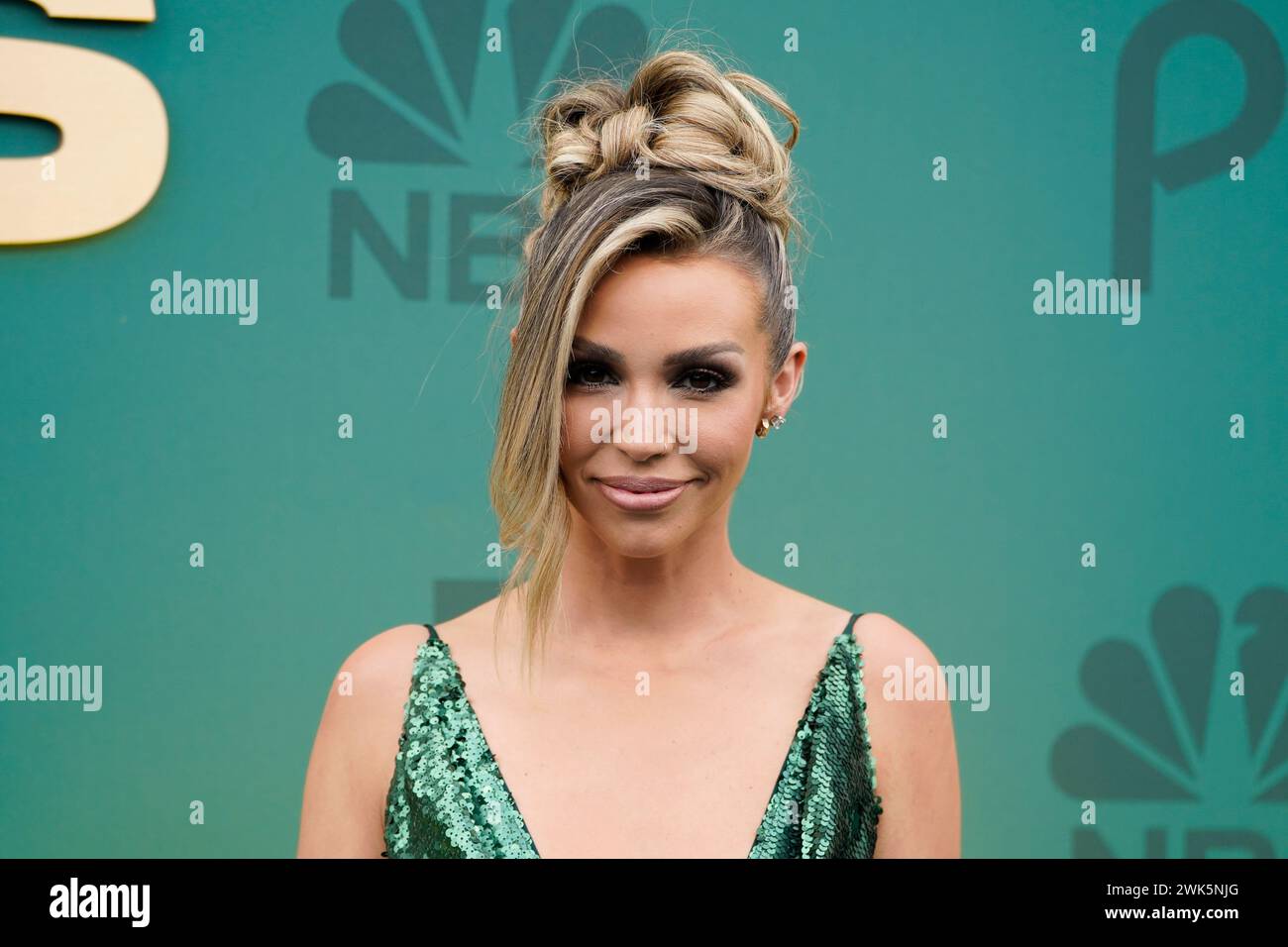 Scheana Shay arrives at the People's Choice Awards on Sunday, Feb. 18 ...