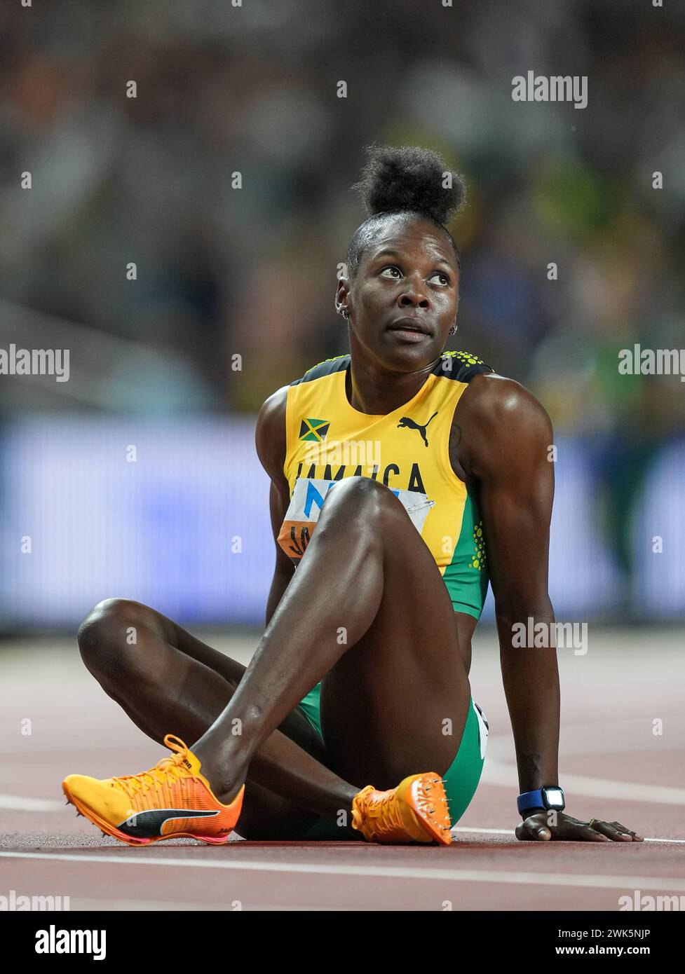 Shericka JACKSON winning in the 200 meters hurdles at the World ...