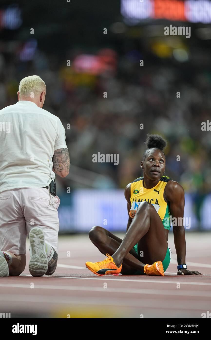 Shericka JACKSON winning in the 200 meters hurdles at the World ...