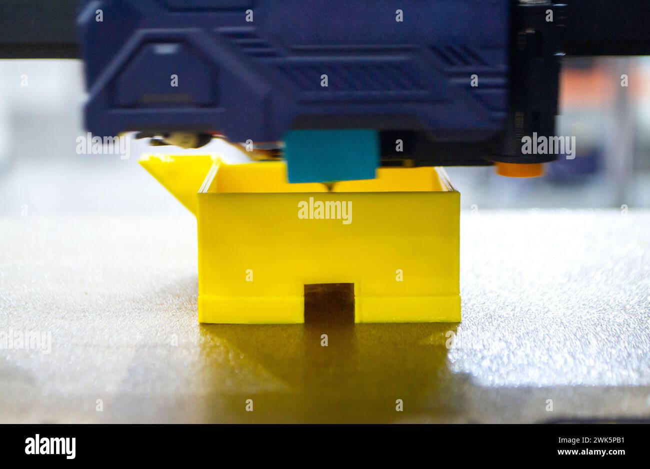 The process of printing an object with 3D printer. 3D printer printing ...