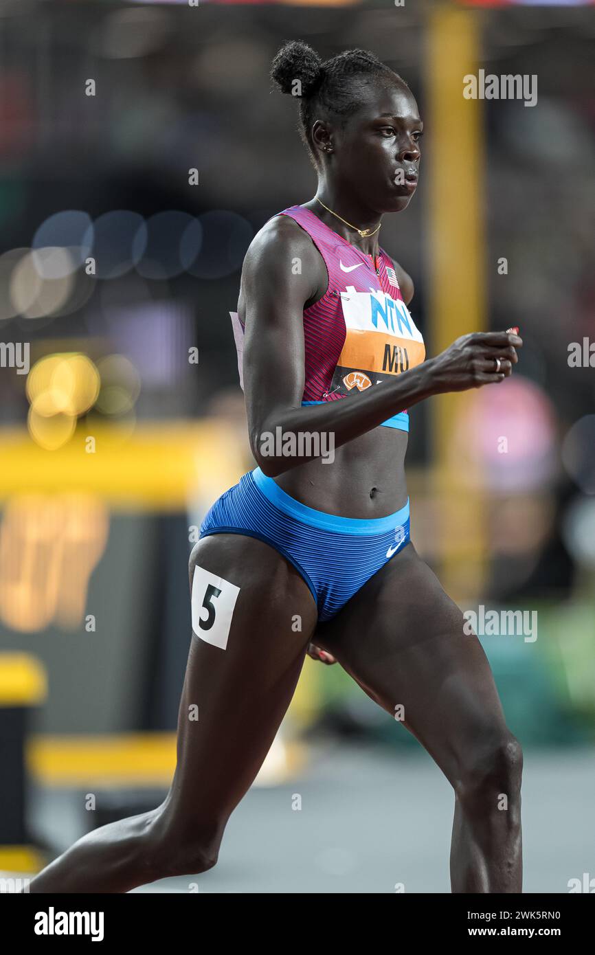 Athing MU participating in the 800 meters at the World Athletics ...