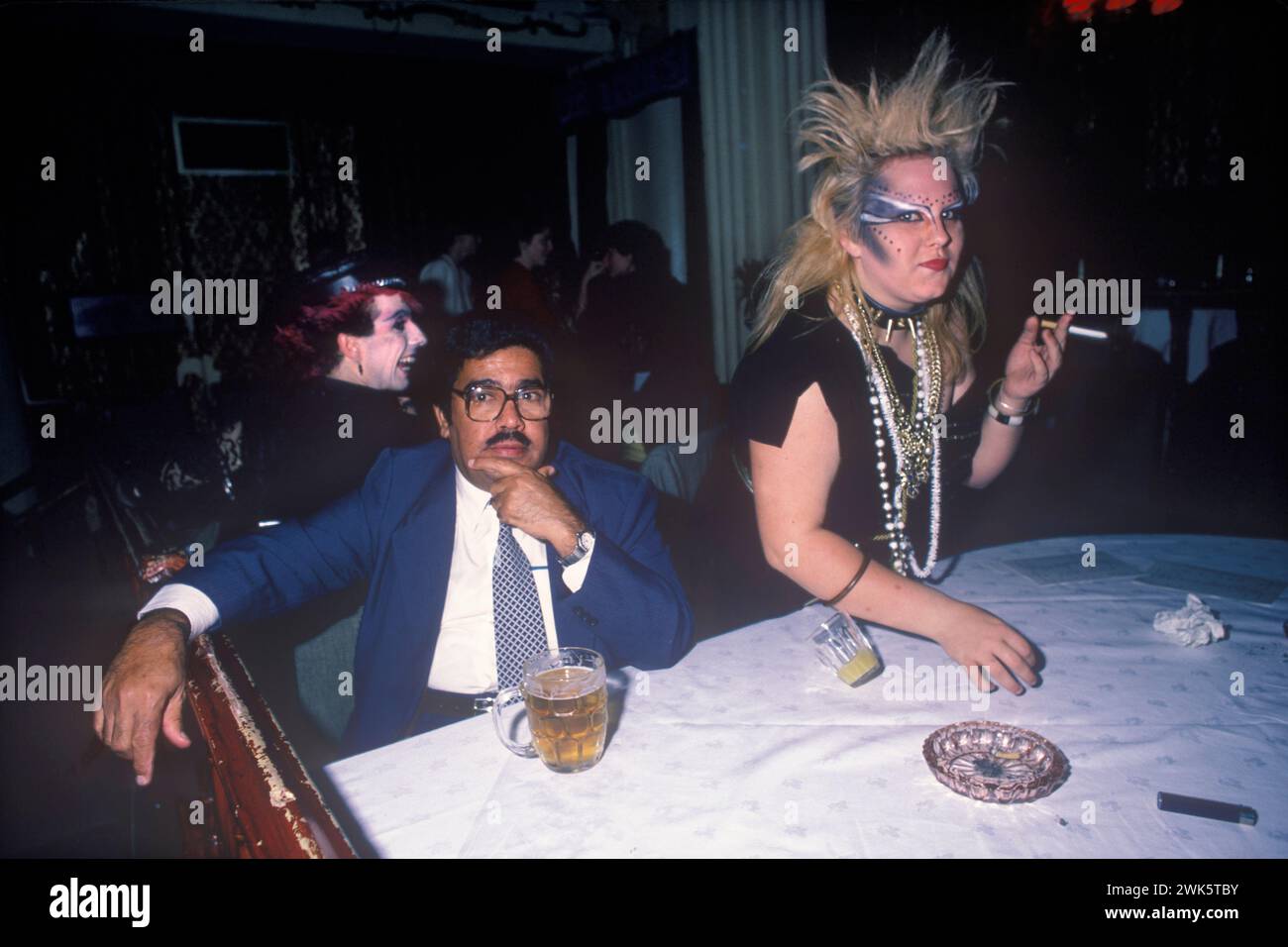 New romantics 80s hi-res stock photography and images - Alamy