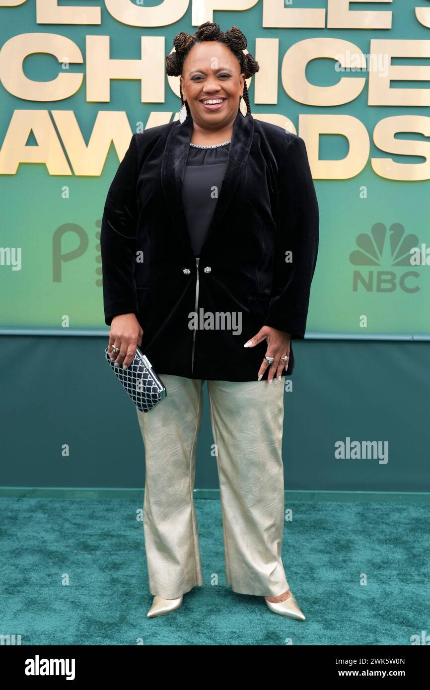 Chandra Wilson arrives at the People's Choice Awards on Sunday, Feb. 18 ...