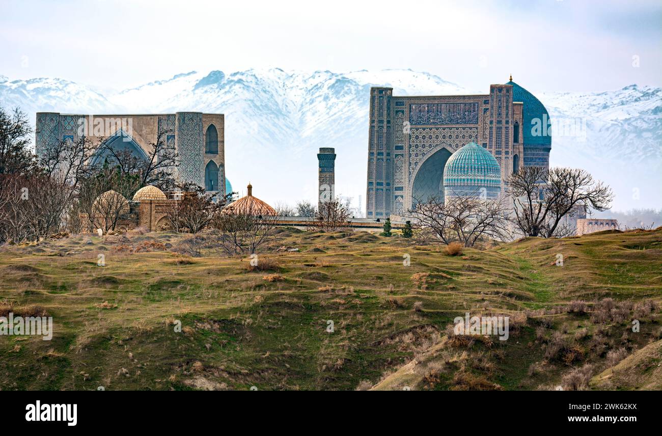 The snow-capped Zasafshan mountain range looming over the Bibi Khanym ...
