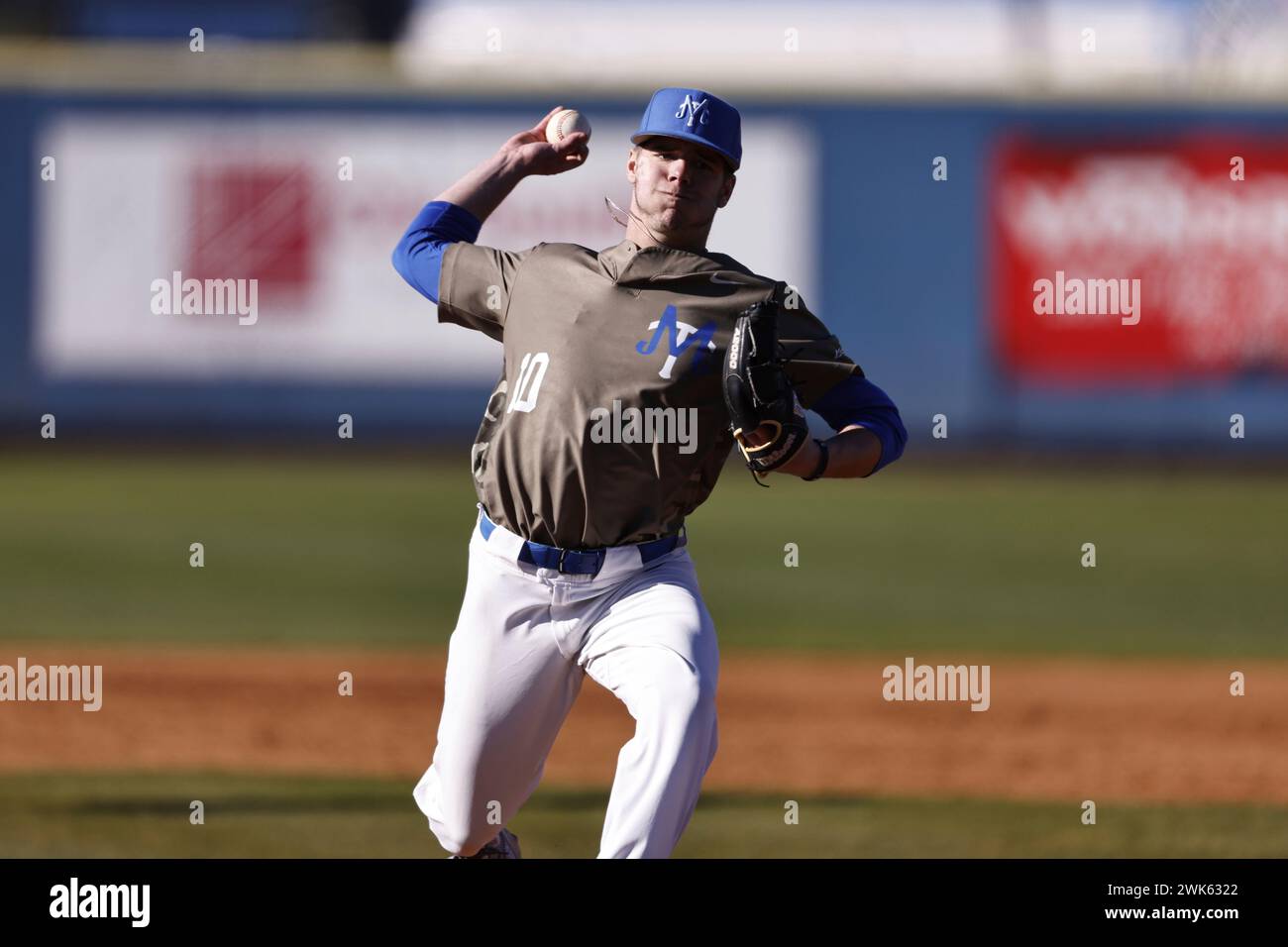 Middle Tennessee pitcher Turner Junkins (10) throws to a batter during ...