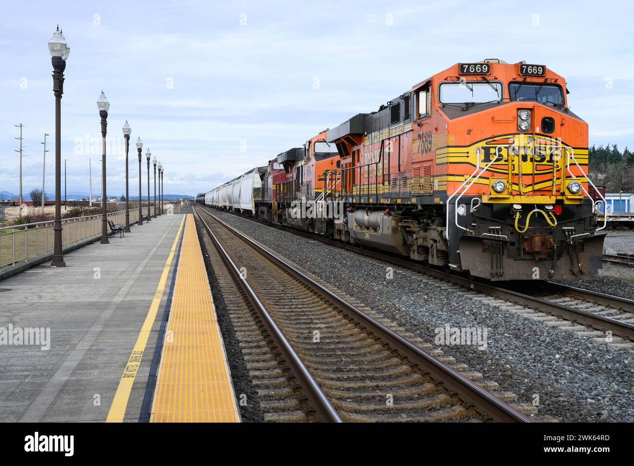 Stanwood, WA, USA - February 2, 2024; BNSF train with mixed freight ...