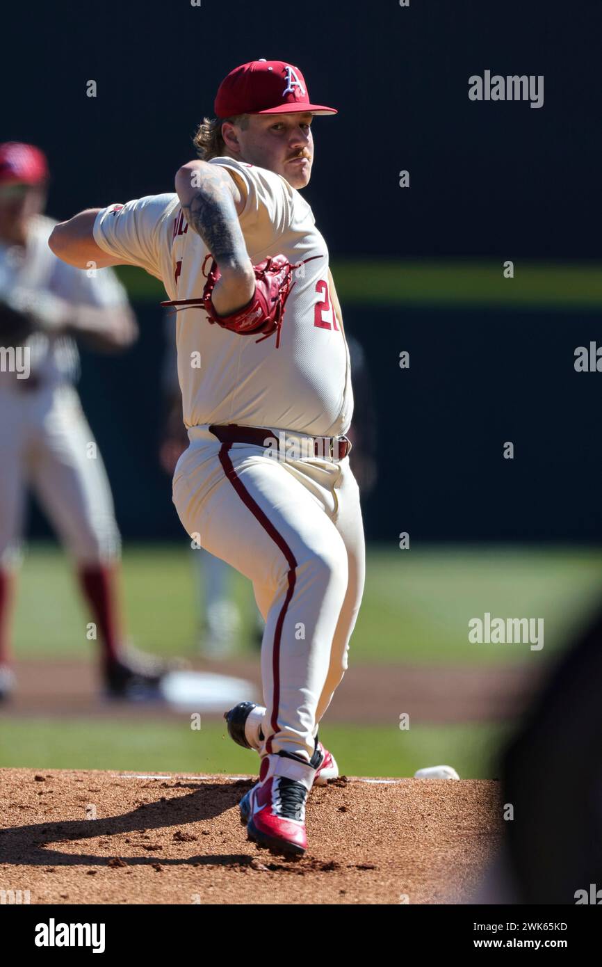 February 18, 2024: Arkansas pitcher Mason Molina #21 works from the ...