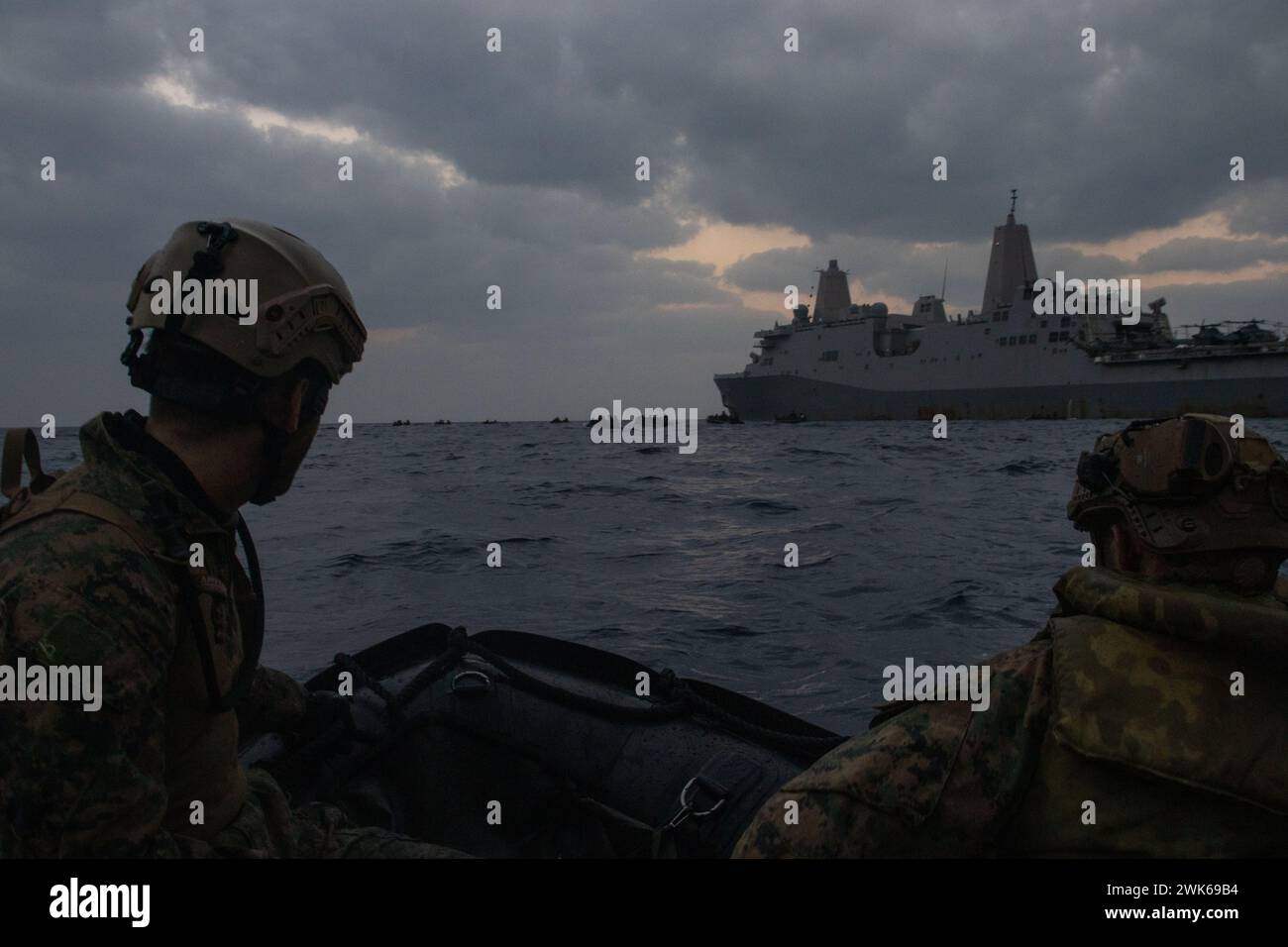 U.S. Marines with Battalion Landing Team 1/1, 31st Marine Expeditionary ...