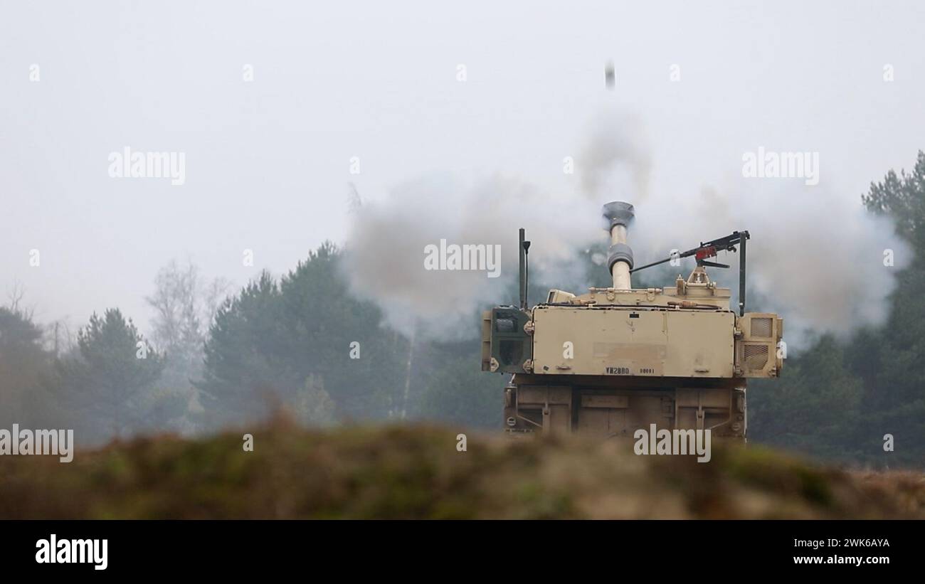 The Bravo "Bear" Battery, 4th Battalion, 27th Field Artillery Regiment ...