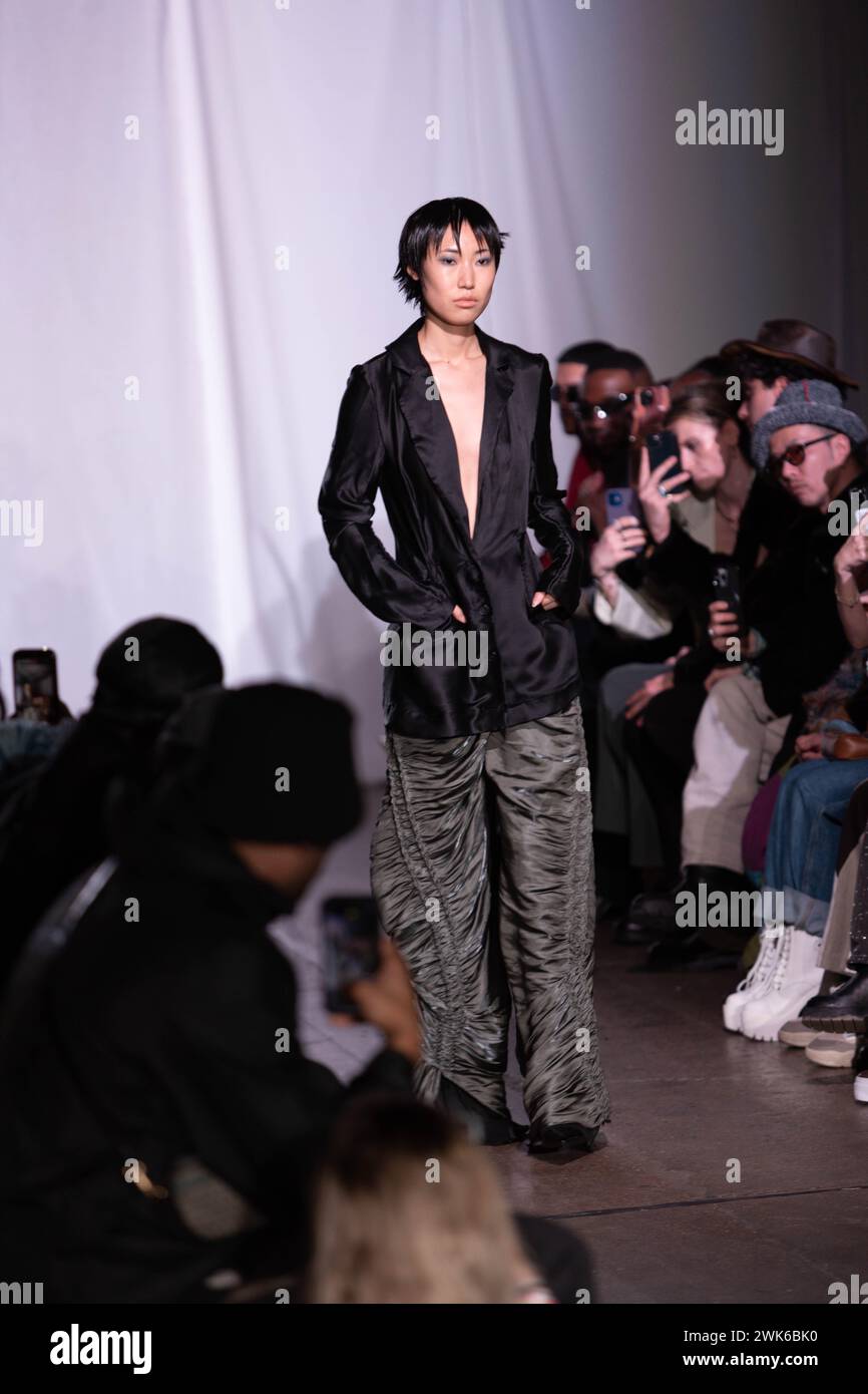 Khaleb Brooks giving inspirational winning speech Stock Photo - Alamy