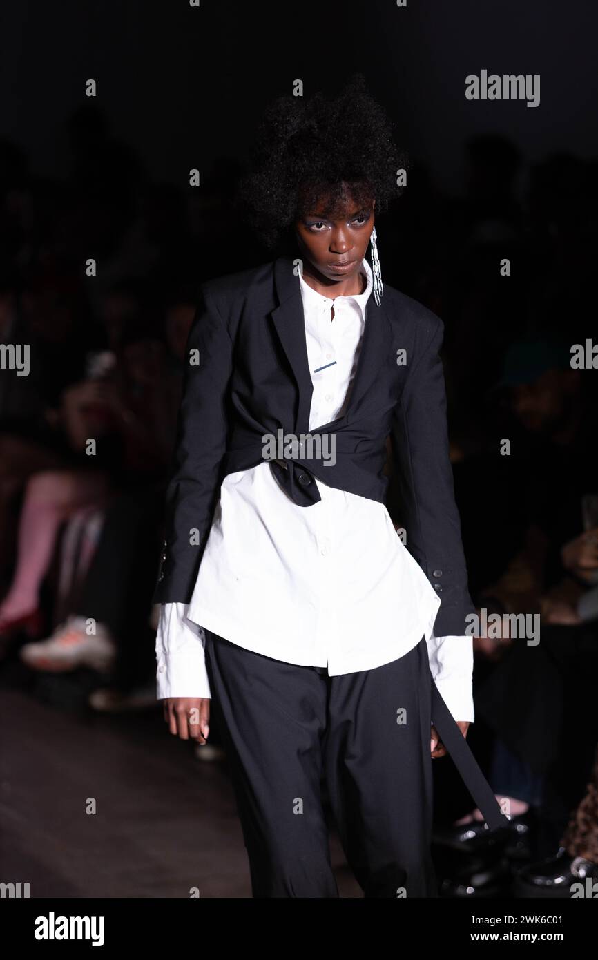 Khaleb Brooks giving inspirational winning speech Stock Photo - Alamy