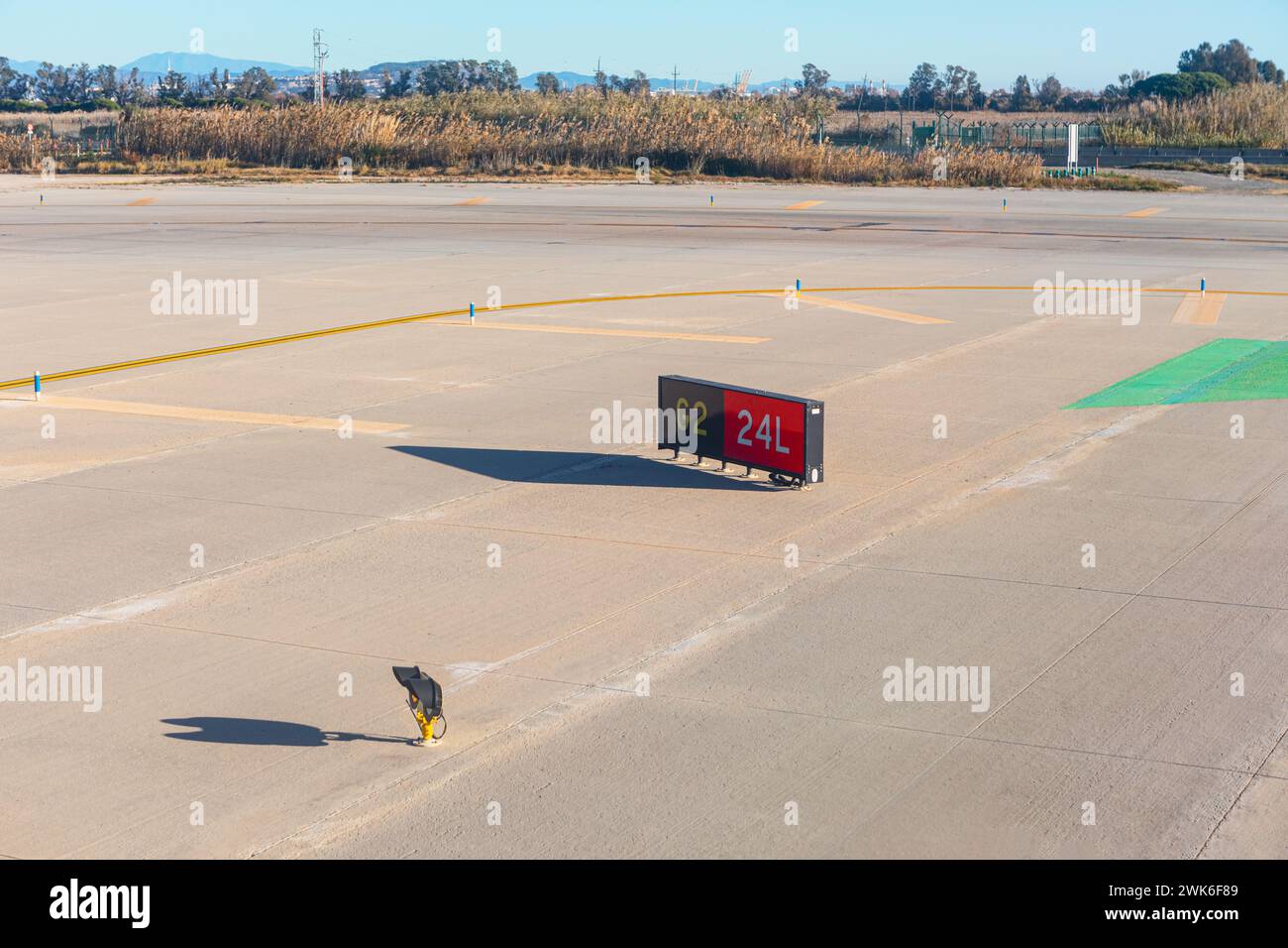 Runway information sign hi-res stock photography and images - Alamy