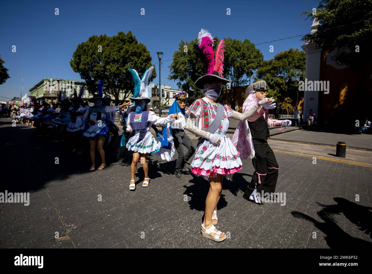 Mexican carnival, Mexican dancers recognized as "huehues" with bright ...