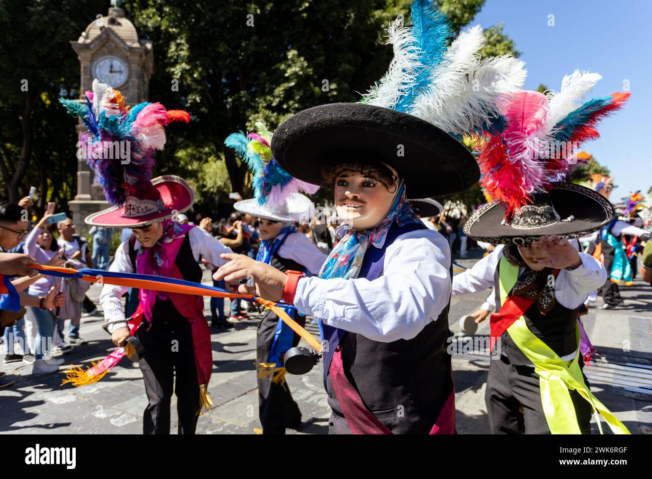 Mexican carnival, Mexican dancers recognized as "huehues" with bright ...