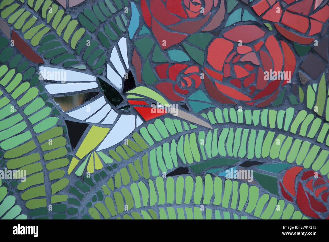 Hummingbird wall tiles hi-res stock photography and images - Alamy