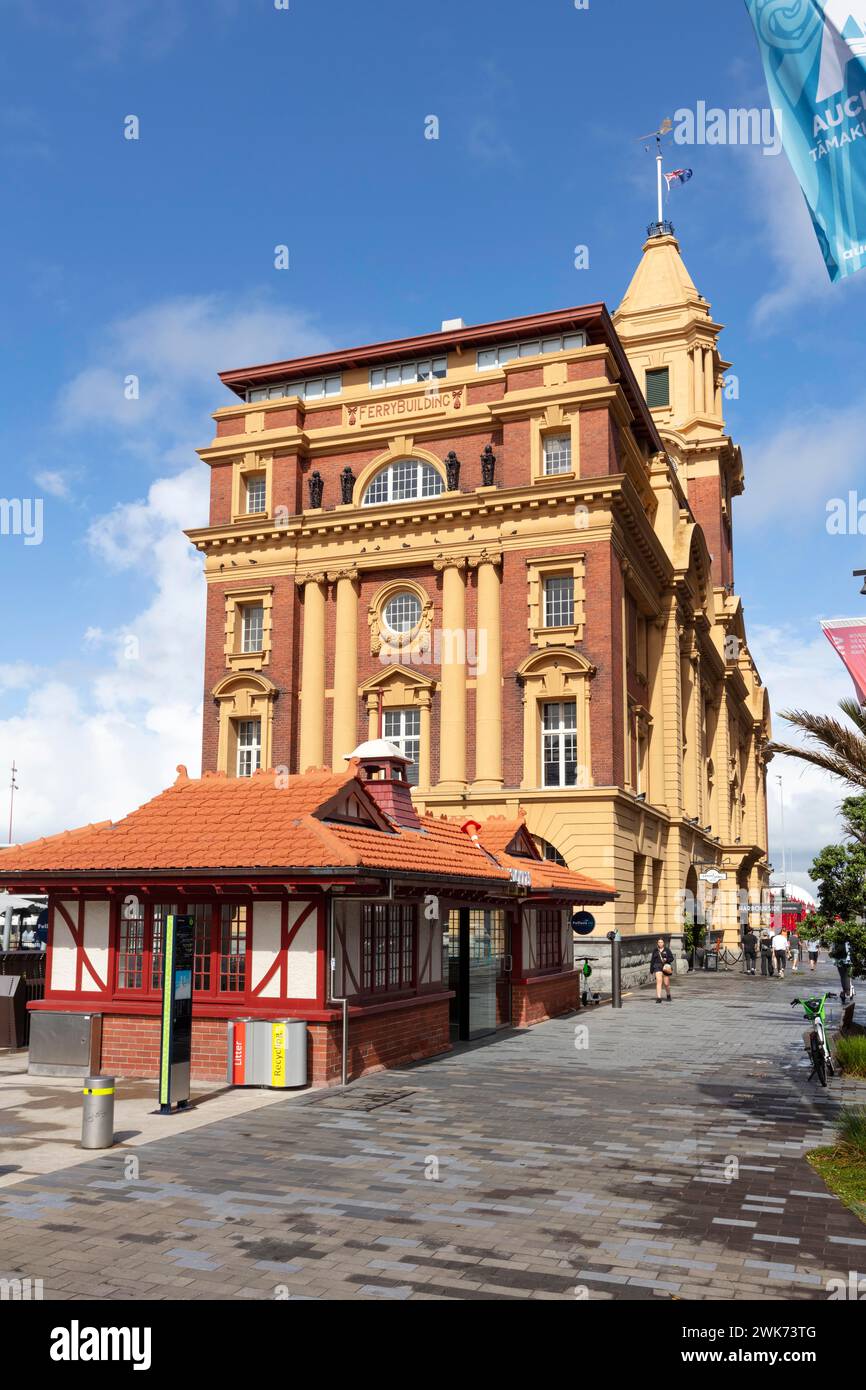 Auckland downtown terminal hi-res stock photography and images - Alamy