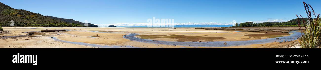 Tinline Bay, Beach, Kaiteriteri, New Zealand Stock Photo - Alamy