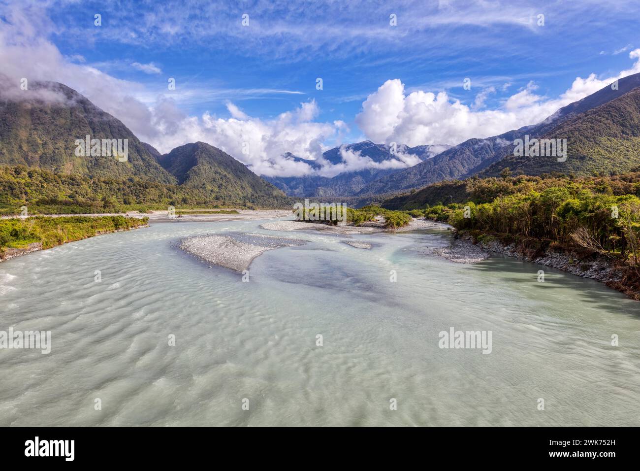 The new zealand wanganui river hi-res stock photography and images - Alamy