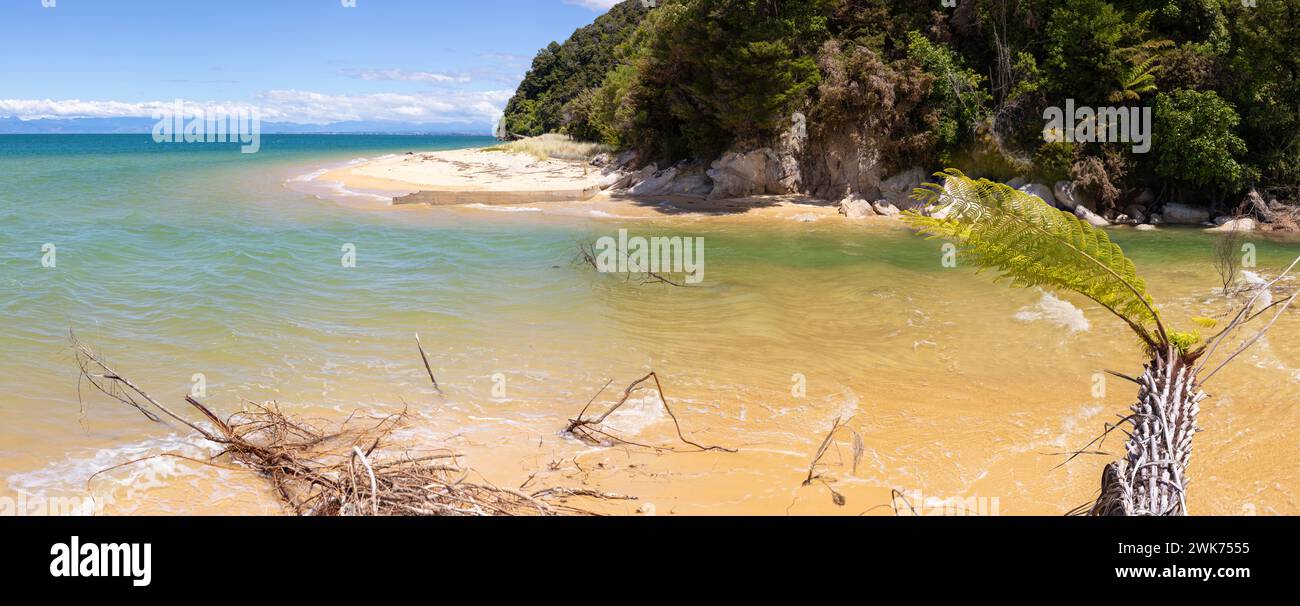 Abel Tasman Coast Track, Apple Tree Bay, Beach, Kaiteriteri, New ...