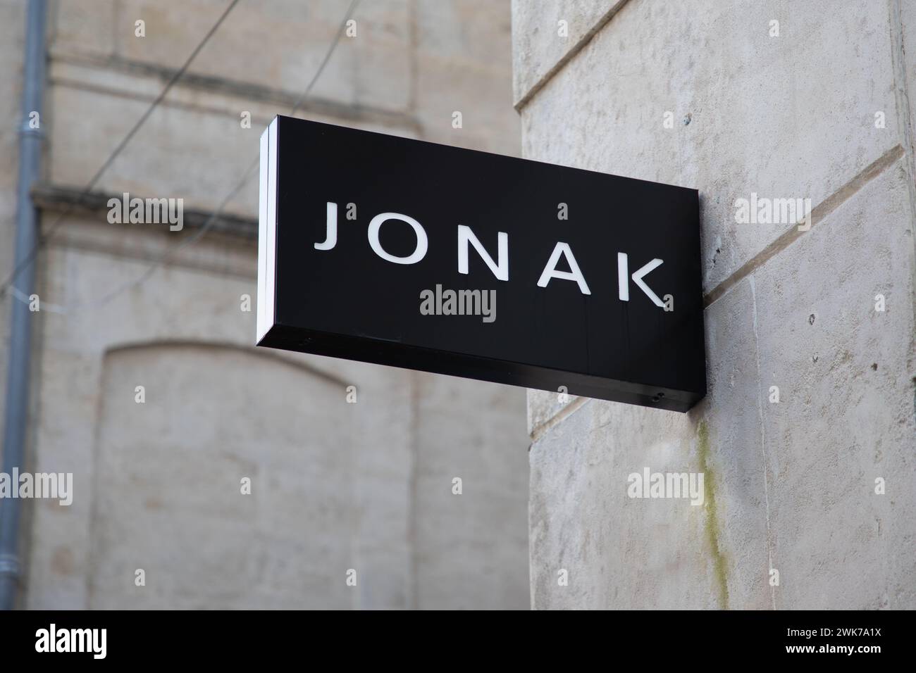 Jonak paris hi-res stock photography and images - Alamy