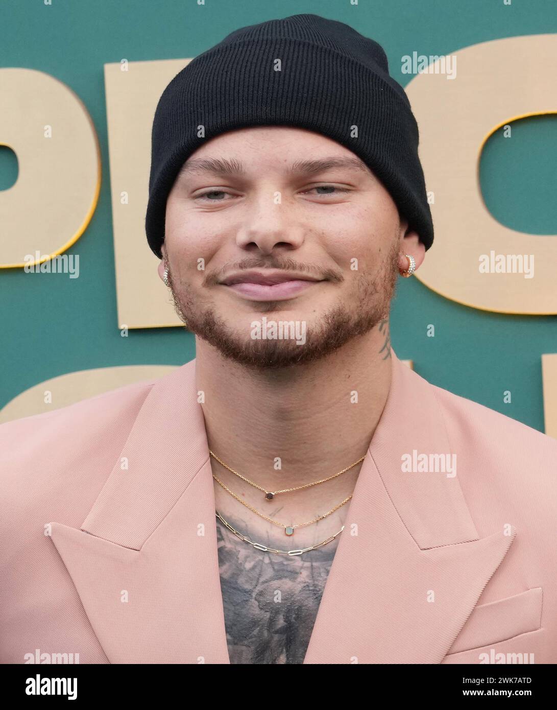 Los Angeles, USA. 18th Feb, 2024. Kane Brown walking on the red carpet ...