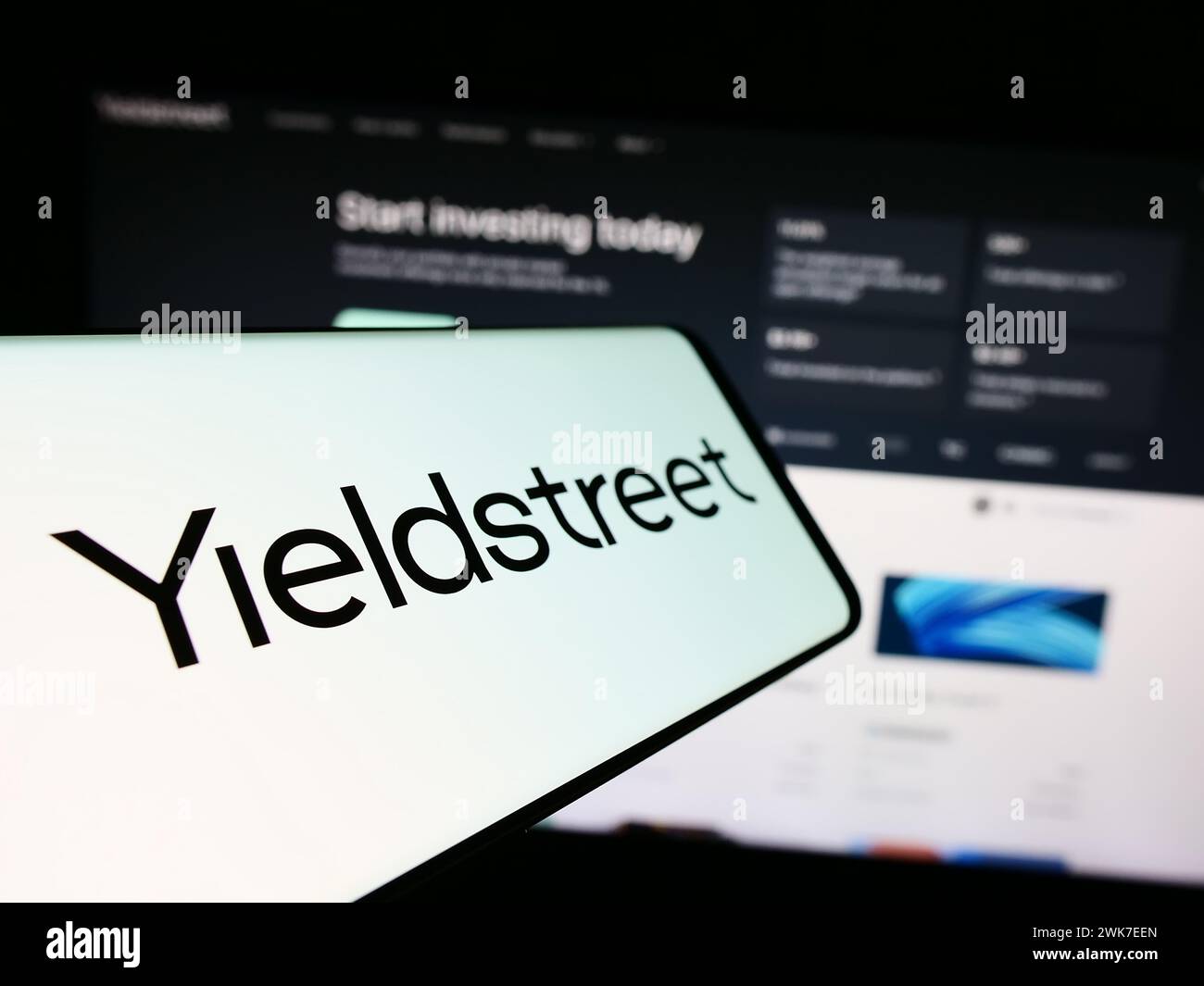 Yieldstreet logo hi-res stock photography and images - Alamy