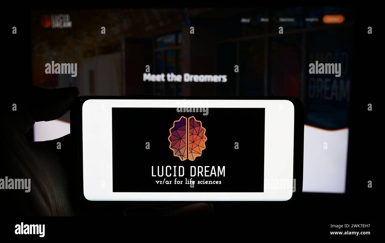Luciddreamvr hi-res stock photography and images - Alamy