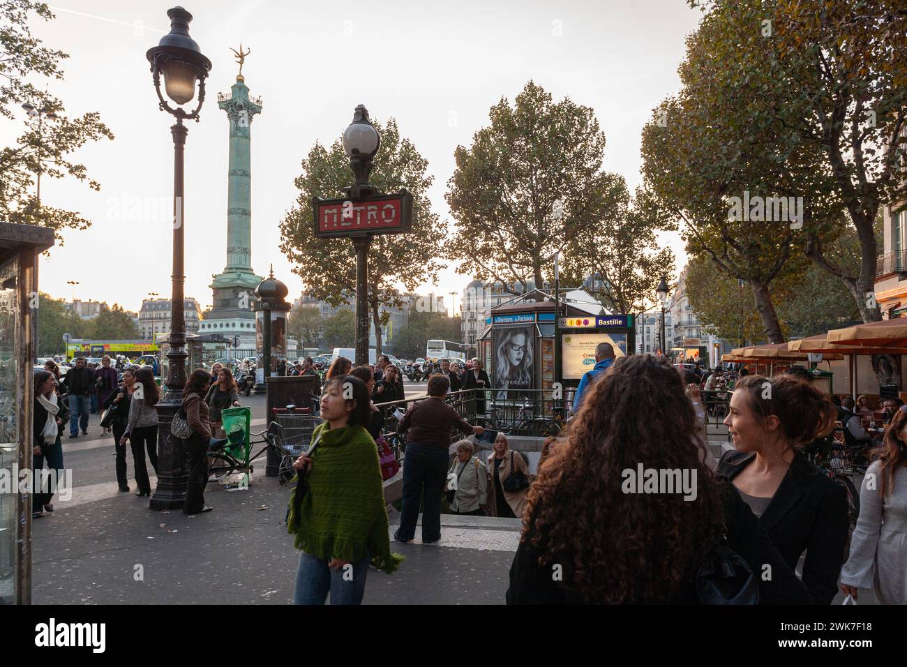 FRANCE / IIe-de-France/Paris/ Friends meeting at Bastille Square Stock ...