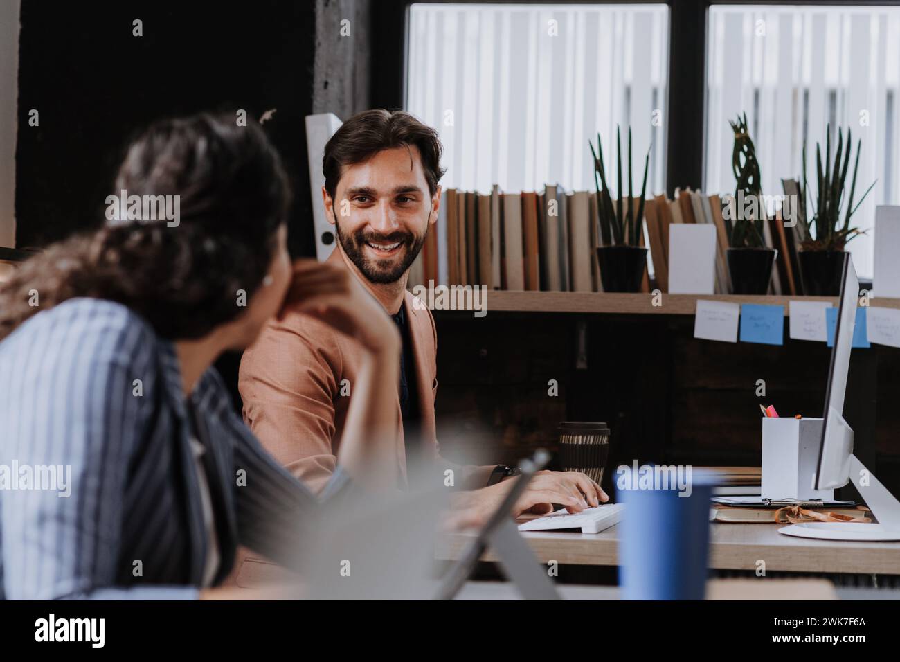 Common workspace hi-res stock photography and images - Alamy