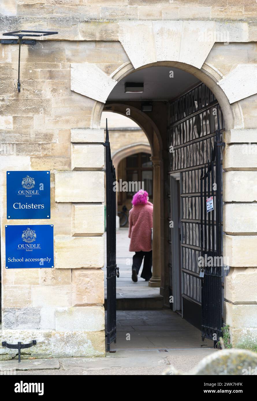 Oundle school cloisters hi-res stock photography and images - Alamy