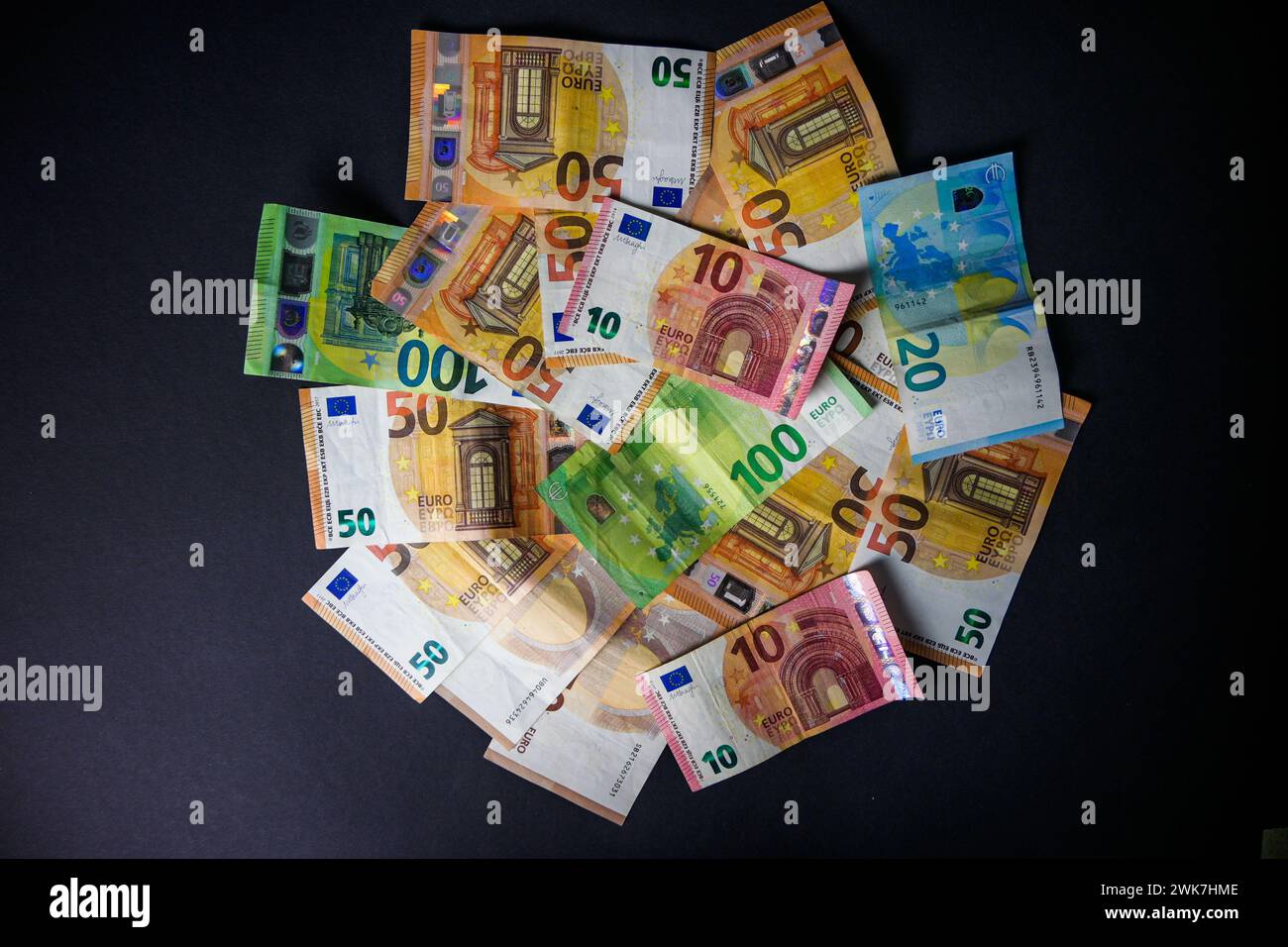 Euro coin 3d hi-res stock photography and images - Alamy