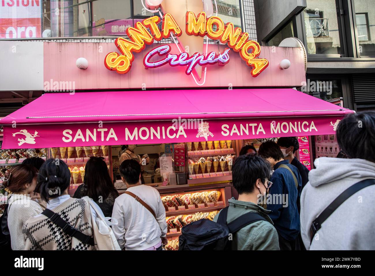 Harajuku ward in Tokyo, crepes food cart stall in Takeshita Dori street ...