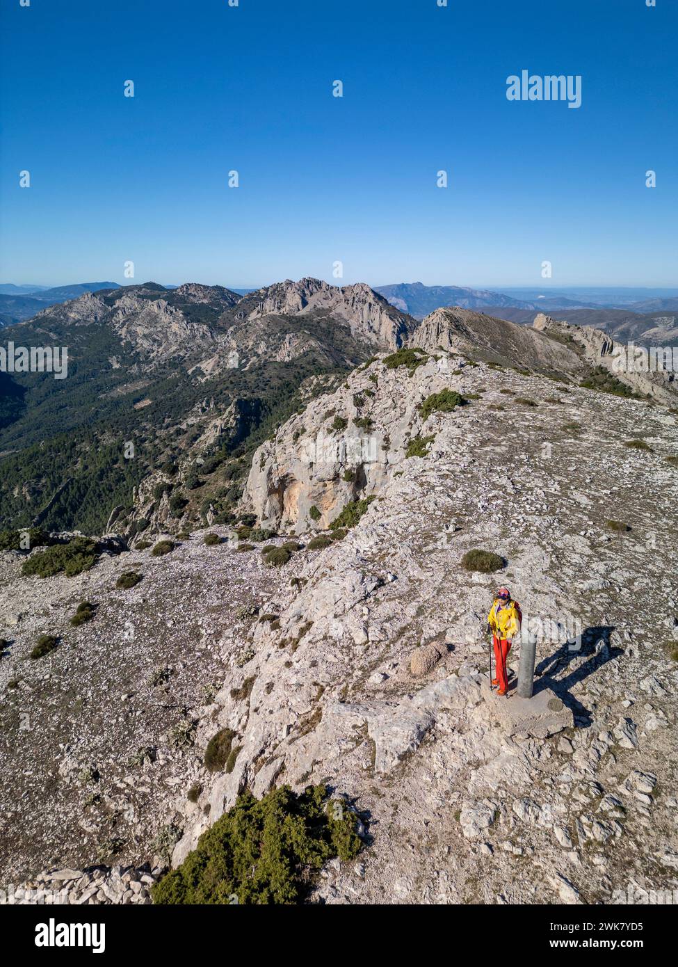 Malla blanca hi-res stock photography and images - Alamy