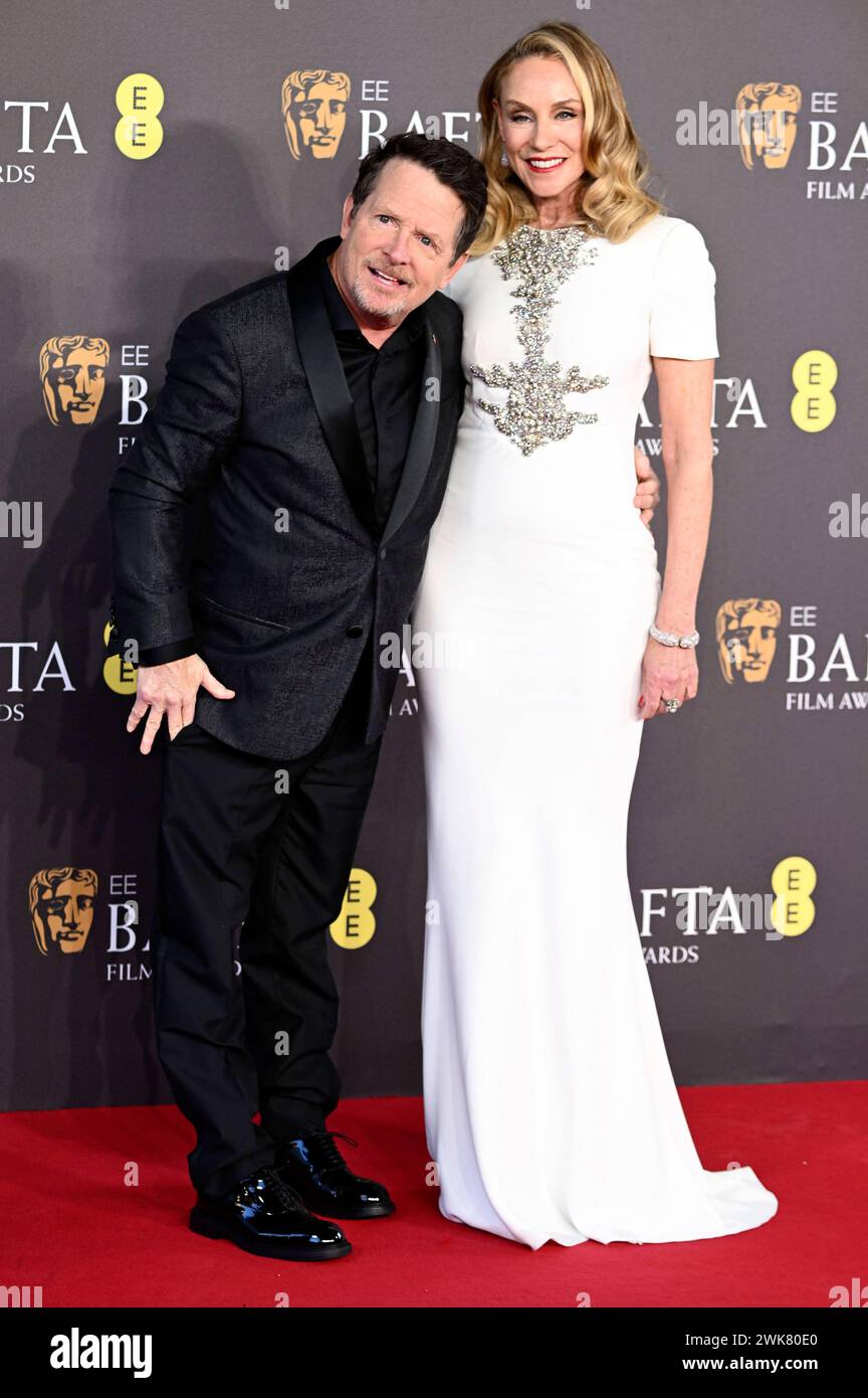 Michael J. Fox mit Ehefrau Tracy Pollan bei der Verleihung der BAFTA ...