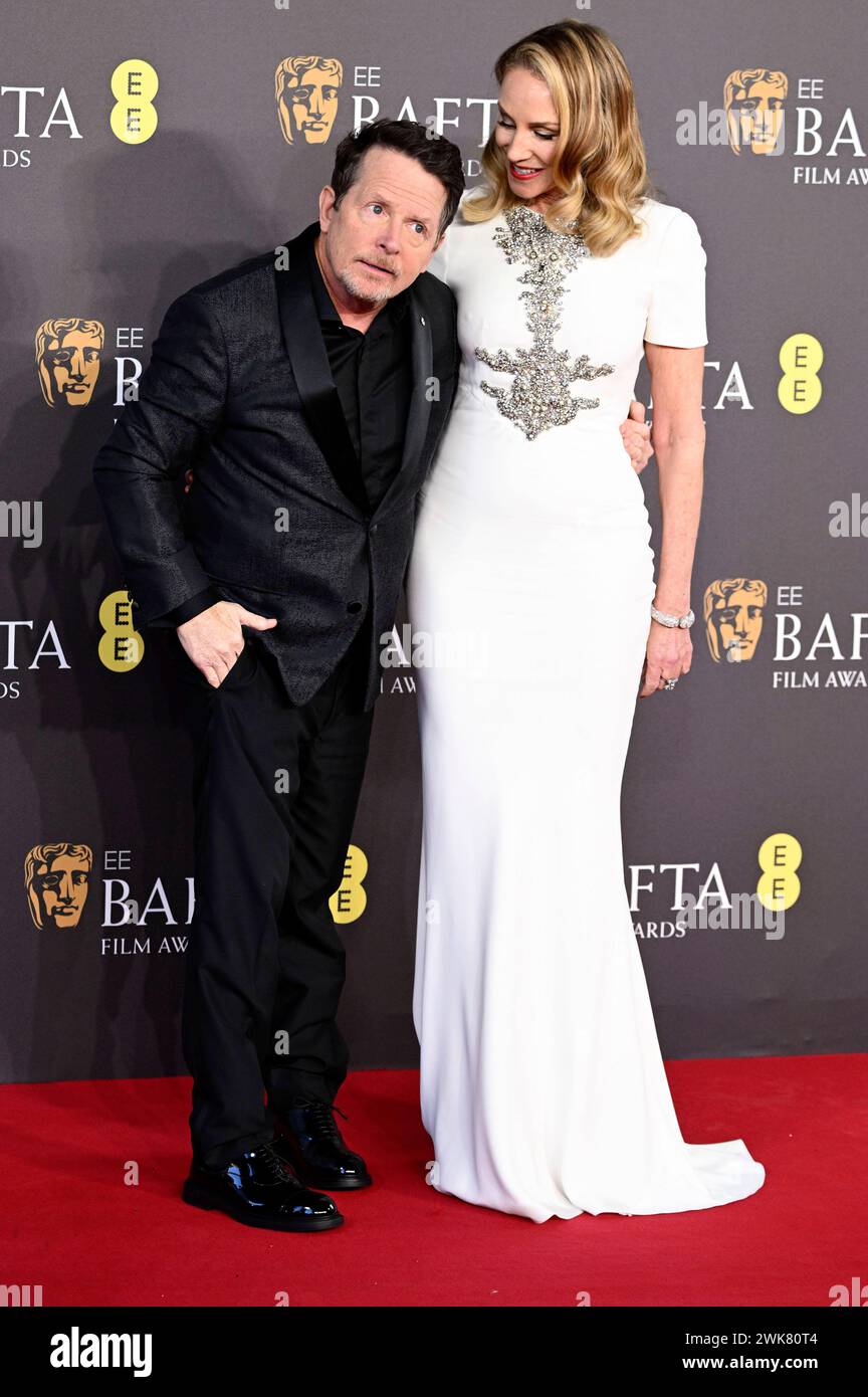 Michael J. Fox mit Ehefrau Tracy Pollan bei der Verleihung der BAFTA ...