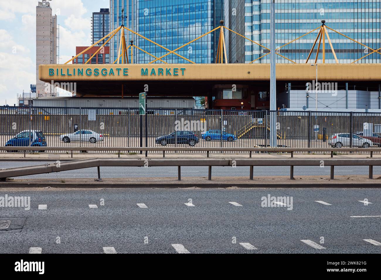Billingsgate Market, Trafalgar Way, London, UK Stock Photo - Alamy