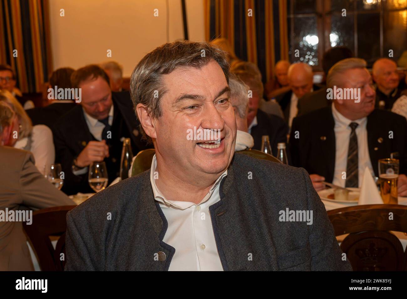 Muenchen, 57. Schwabinger Fischessen im vollen Festsaal des Muenchner ...