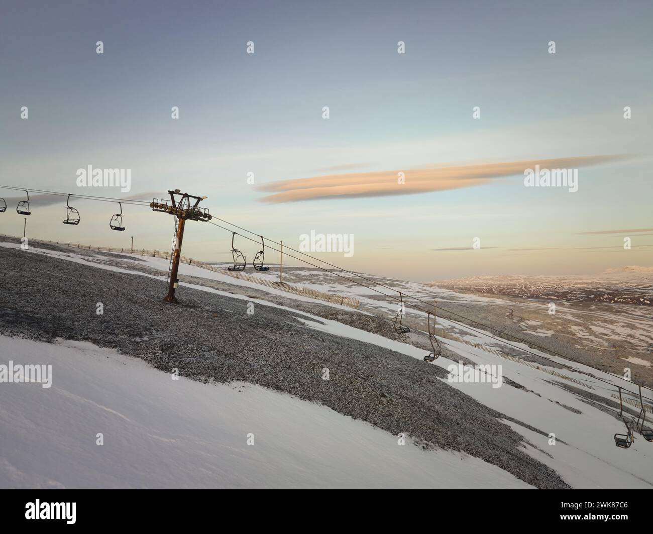 Cable terrain hi-res stock photography and images - Alamy