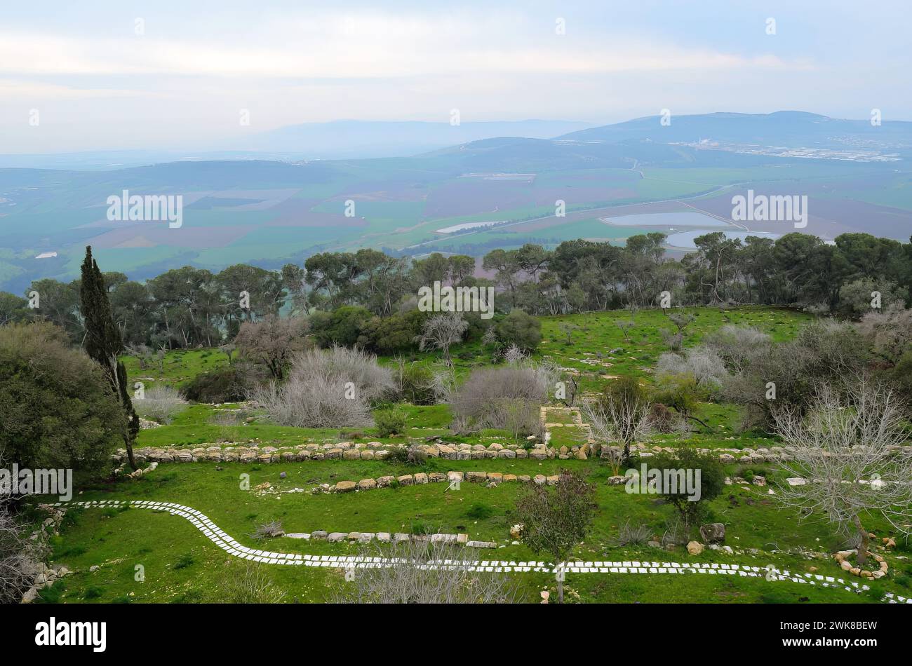 Hike mount tabor hi-res stock photography and images - Alamy