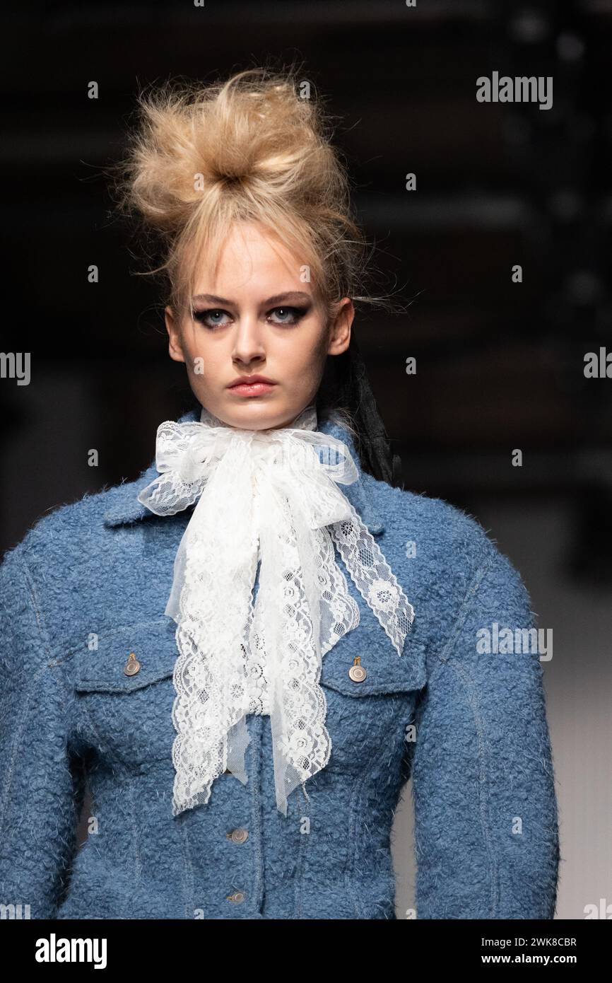 London, UK. February 19th, 2024. A model on the catwalk at the yuhan ...